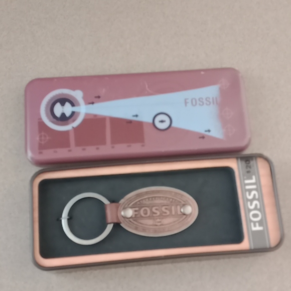 Fossil | Other | Fossil Keychain | Poshmark